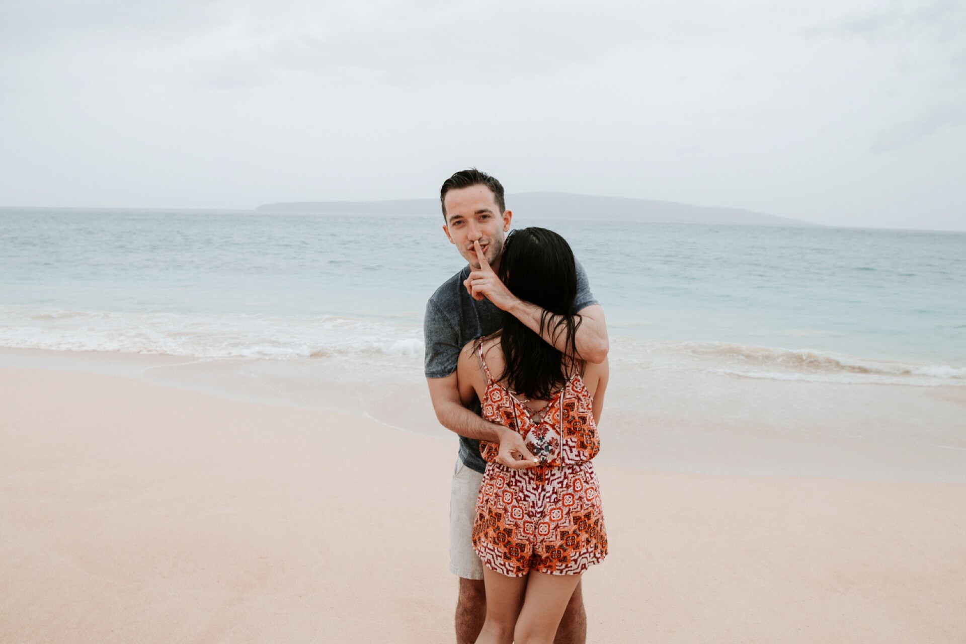 Hawaii Proposal Ideas: 9 BEST Places for an Engagement
