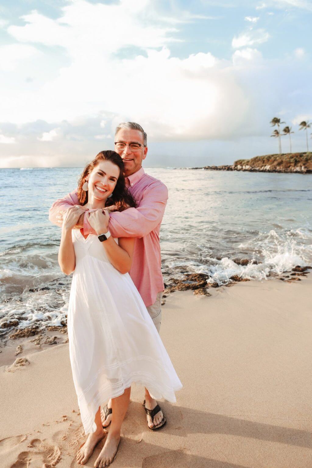 The Ultimate Beach Photoshoot Guide: Poses, Outfits & Ideas