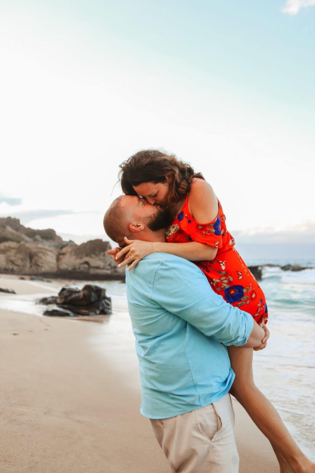 Hawaii Proposal Ideas: 9 BEST Places for an Engagement