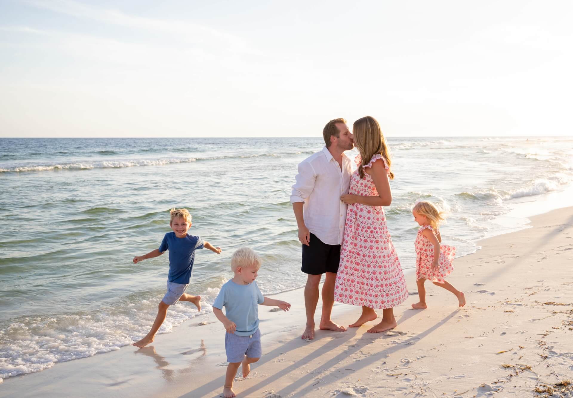 5 Best 30A Photographers: Mini Sessions & Family Photos!