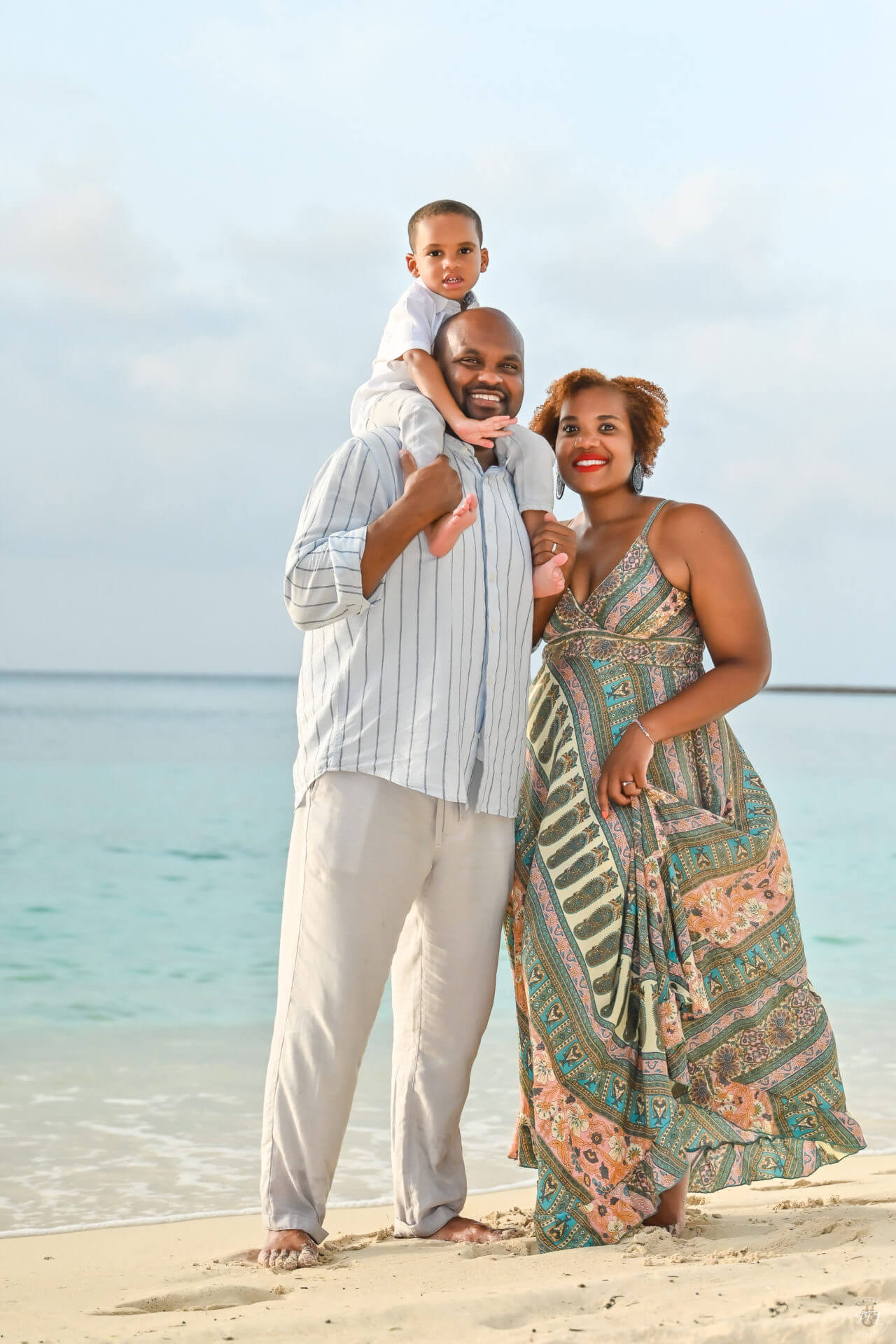 Bahamas family photoshoot at Atlantis - Local Lens